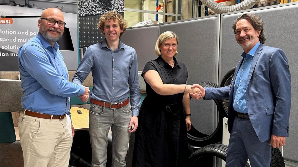 Loctite LASER-FIT – innovative tailor-made acoustic foam for silent ...