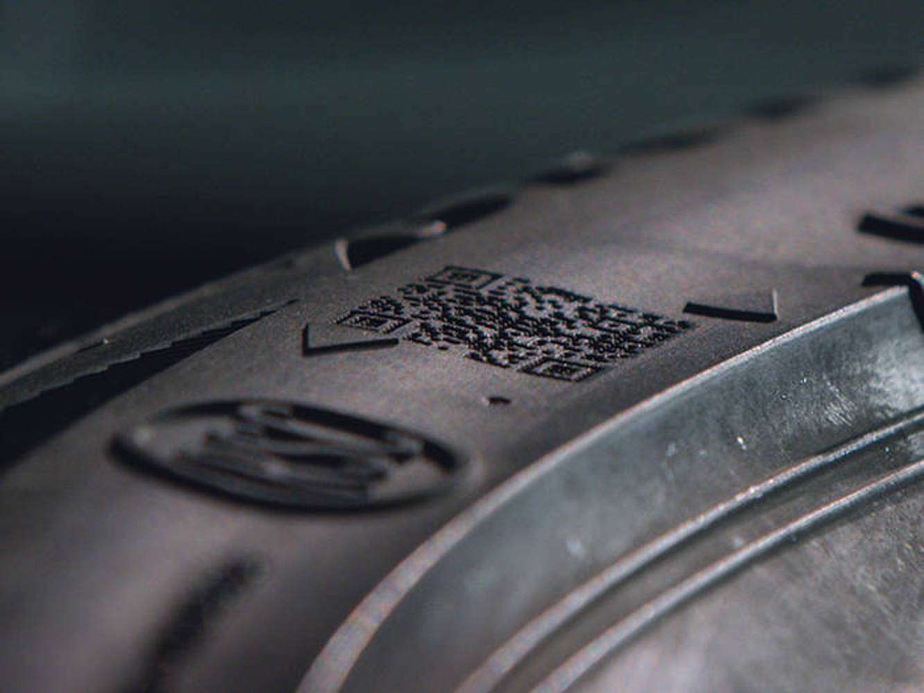 Fully automated laser tire marking – 4JET